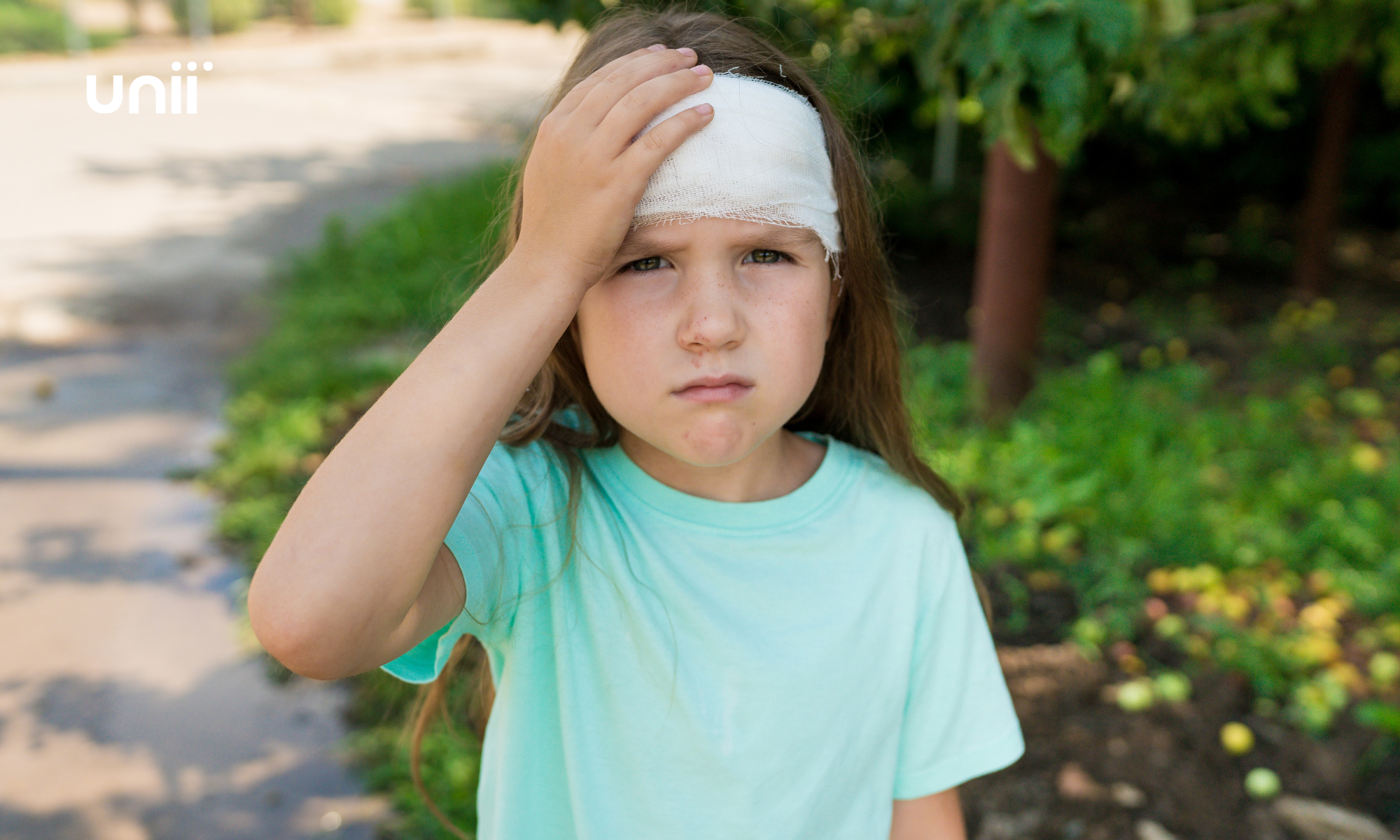 How do I help a child with a head injury and/or concussion?