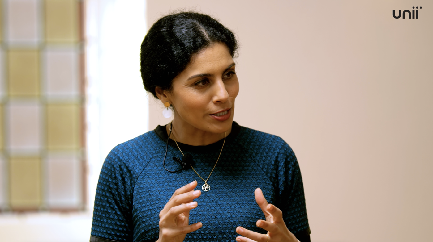 How can I cope with pain using medication?